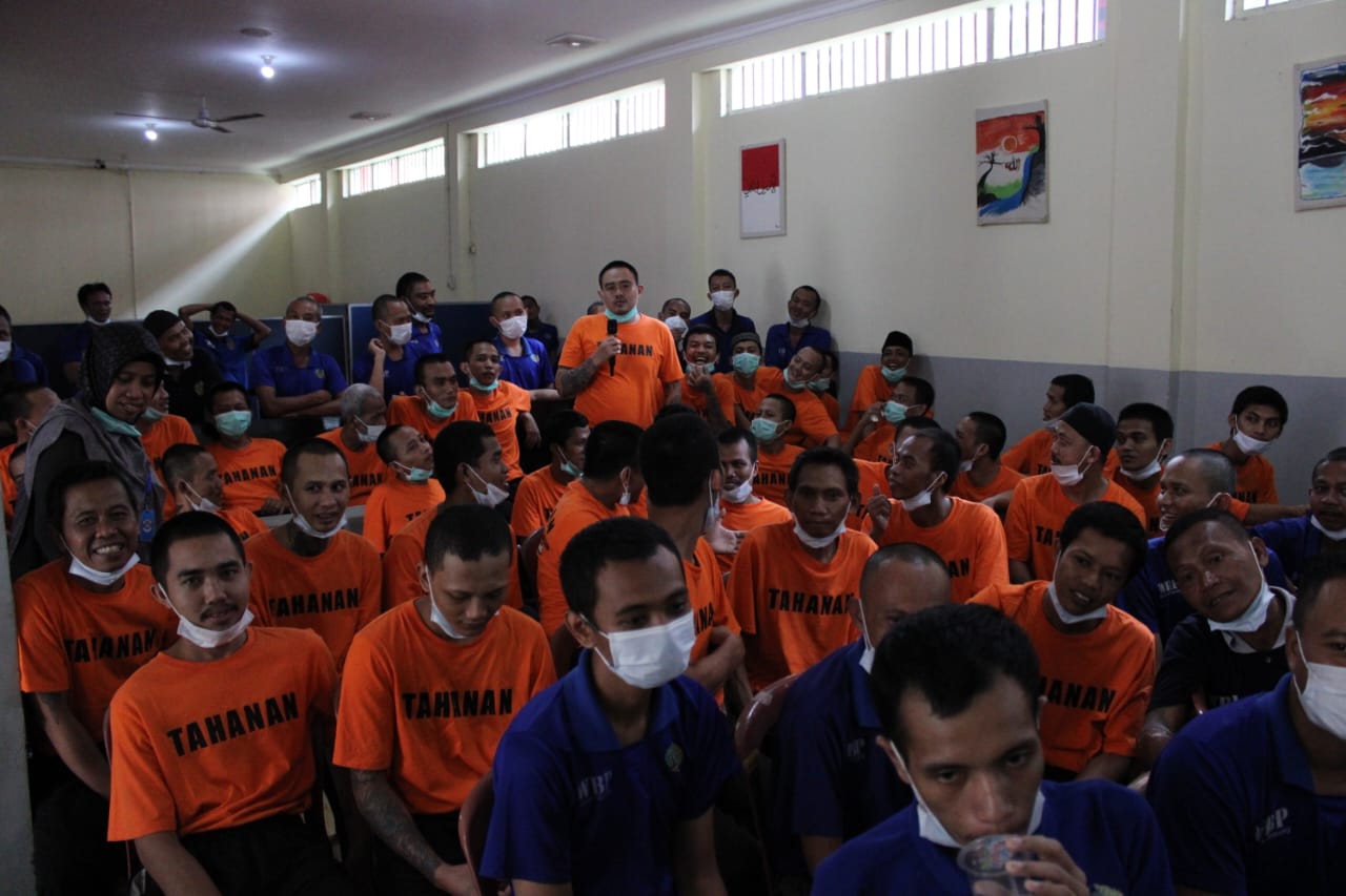 Peringati Hari HIV Sedunia Lapas Kelas IIA Cikarang Gandeng Yayasan ...