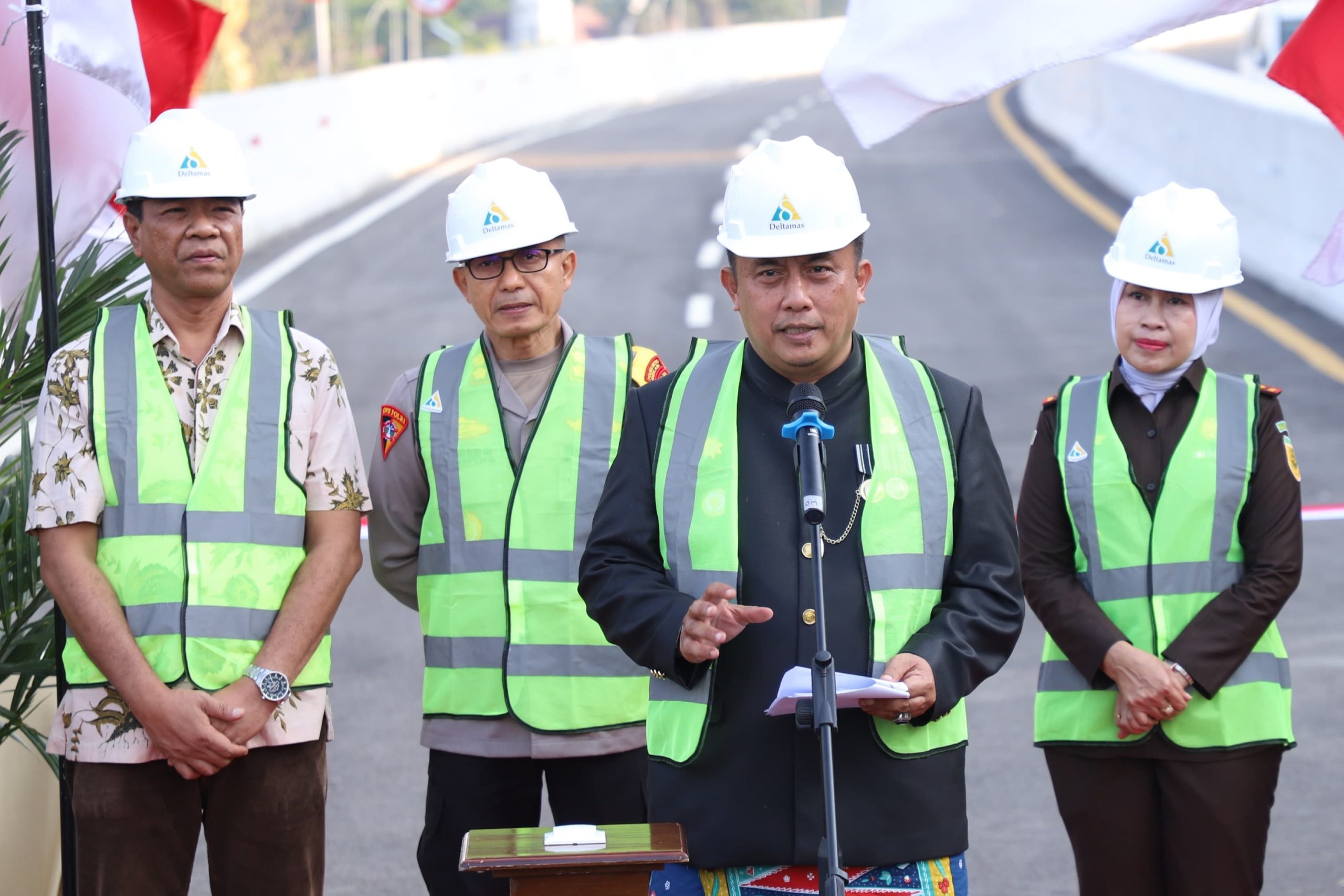 Pj Bupati Bekasi Resmikan Fly Over Deltamas Bhagasasi - Bekasi Newsroom